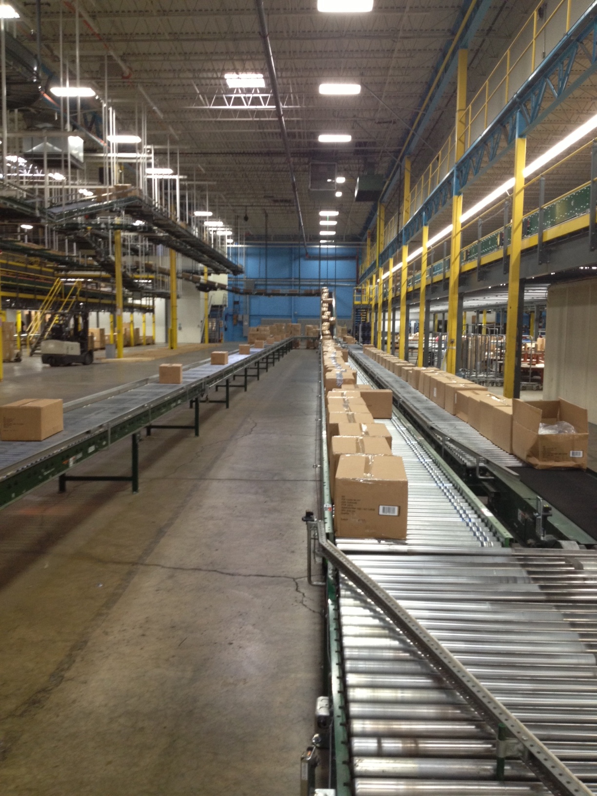 American Eagle 2 | Redstamp, Inc. | Material Handling Machinery ...